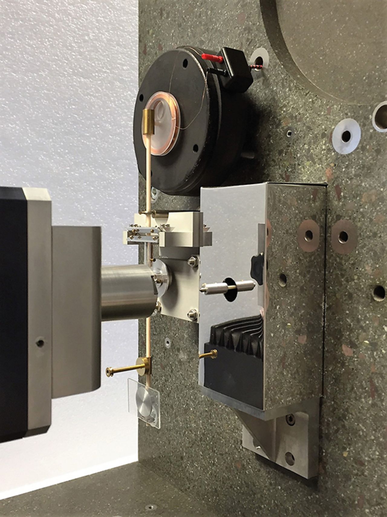 Dynamic Mechanical Compliance Testing (DMCT) for depth profiling and ...