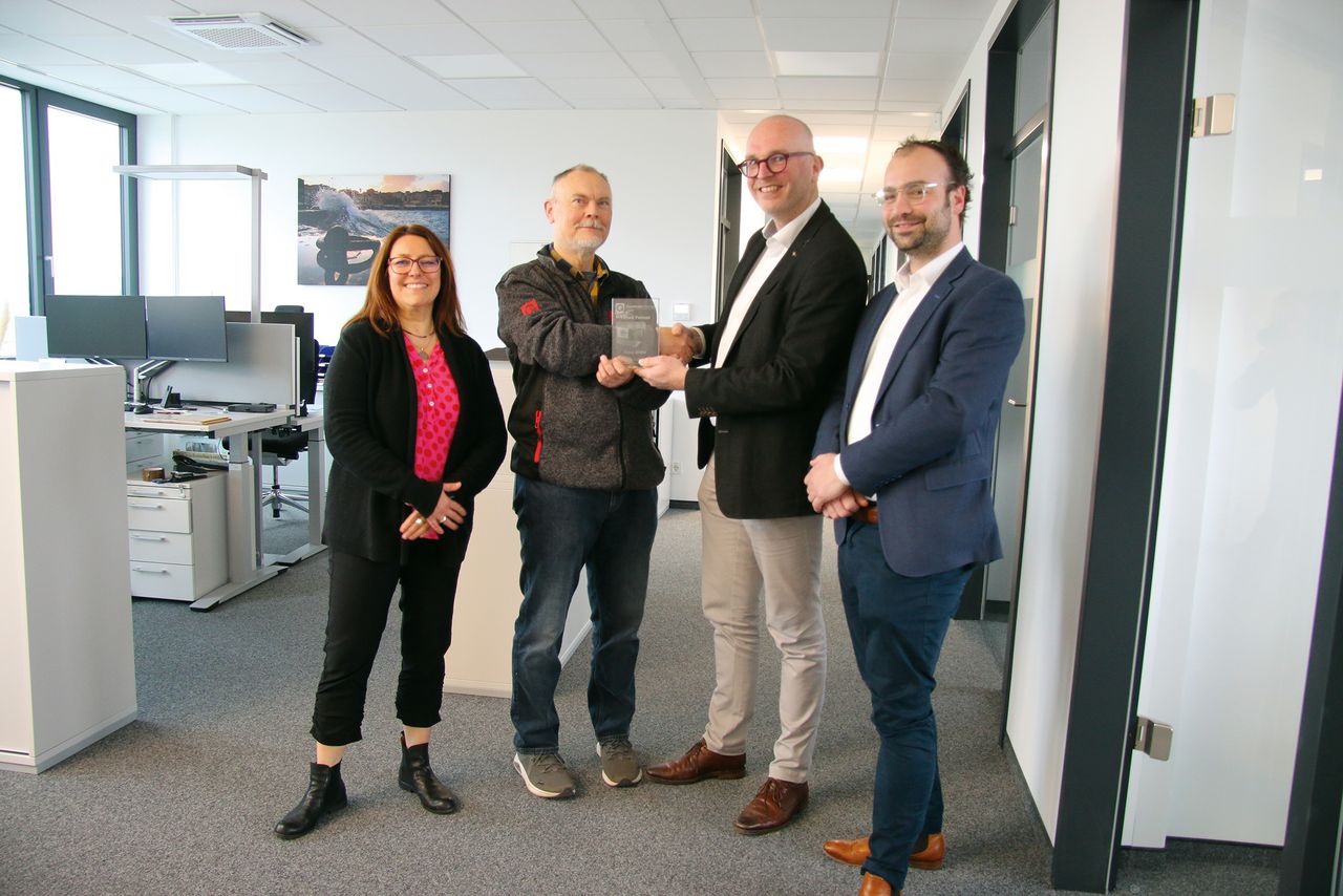 Small particles, great friendship – 25 years of partnership with CPS ...